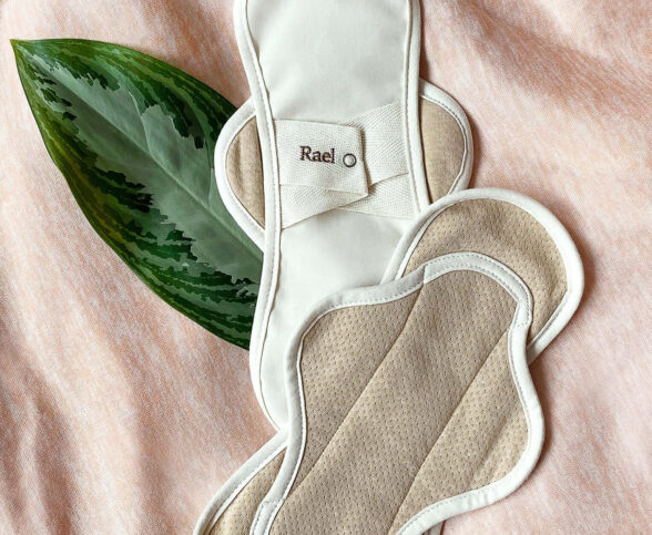 5 Reusable Period Pads You Can Throw In The Wash - The Good Trade