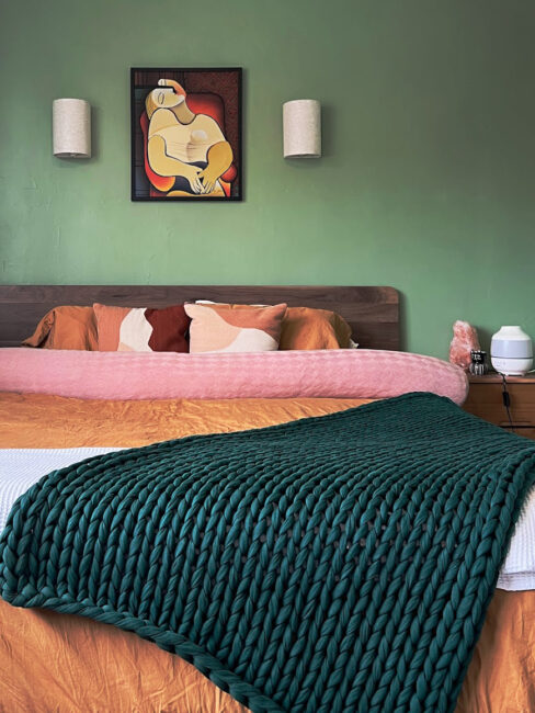 We Review Bearaby's Tree Napper Weighted Blanket (2025) - The Good Trade