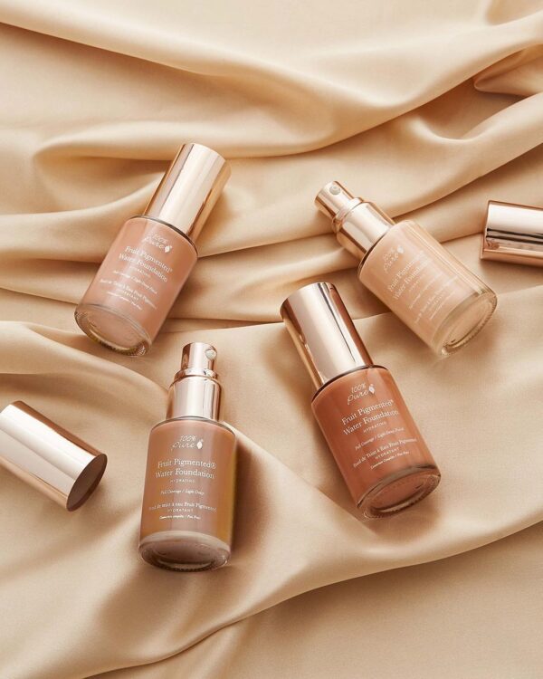 11 Best Natural Foundations With Non Toxic Ingredients - The Good Trade