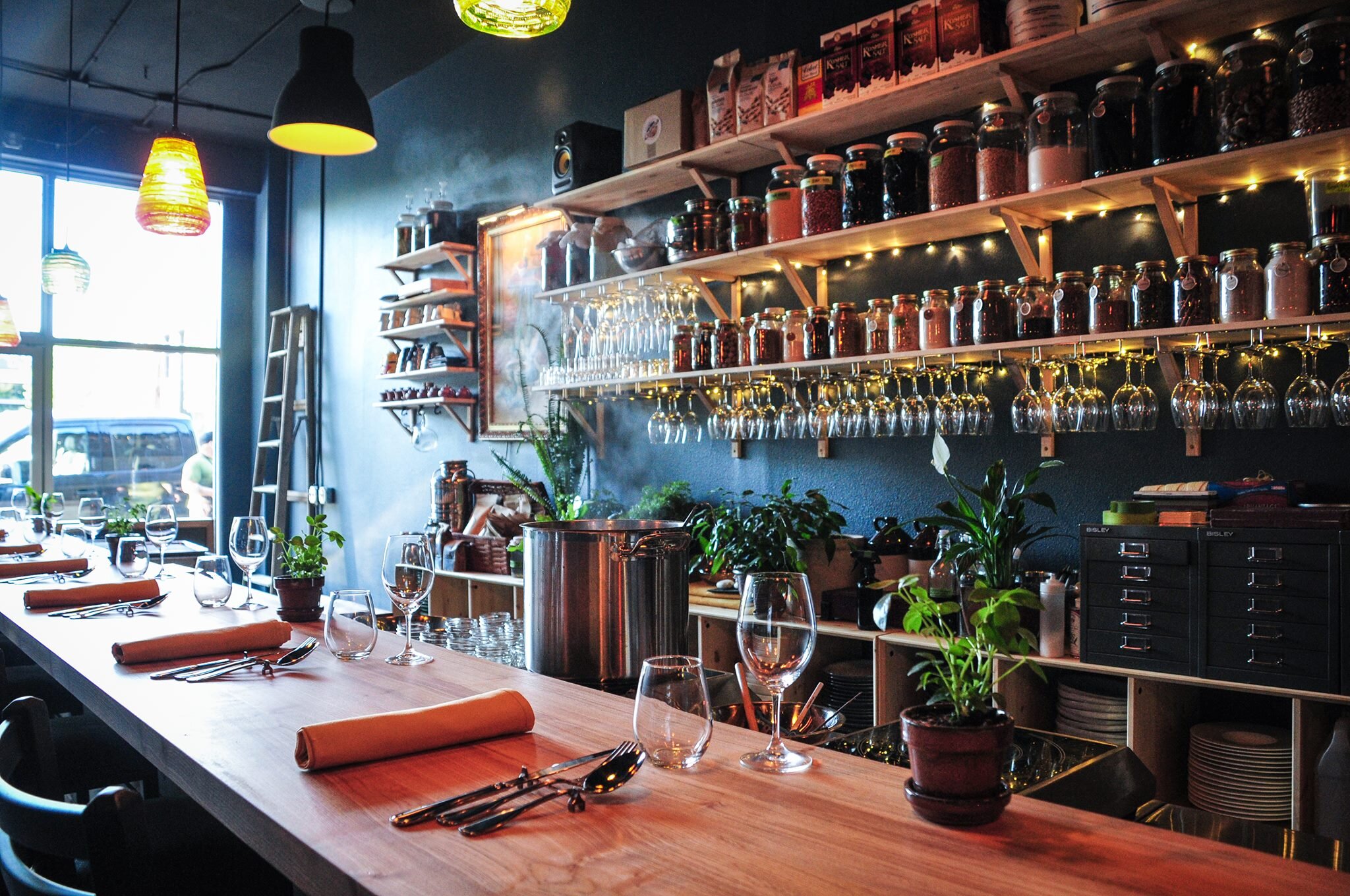 Our Favorite Farm-To-Table Restaurants Across The USA - The Good Trade