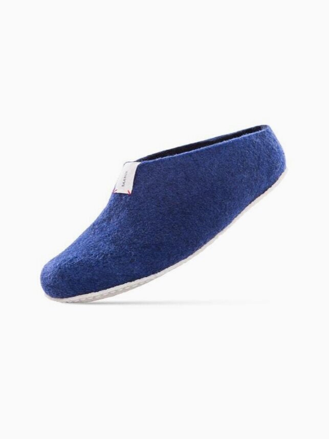 9 House Shoes To Keep Your Feet (And Your Floors) Sparkly Clean - The ...