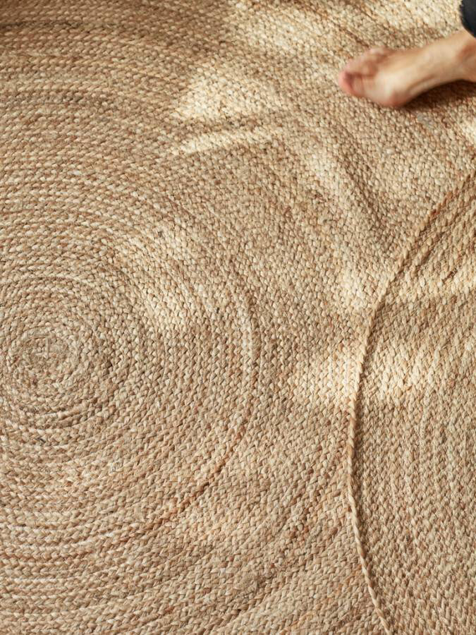 These 10 Eco-Friendly Jute Rugs Add A Natural Touch - The Good Trade