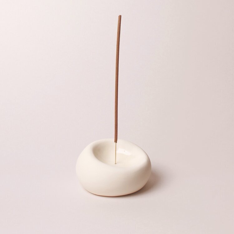 7 Handmade Ceramic Incense Holders For The Mindful Home - The Good Trade