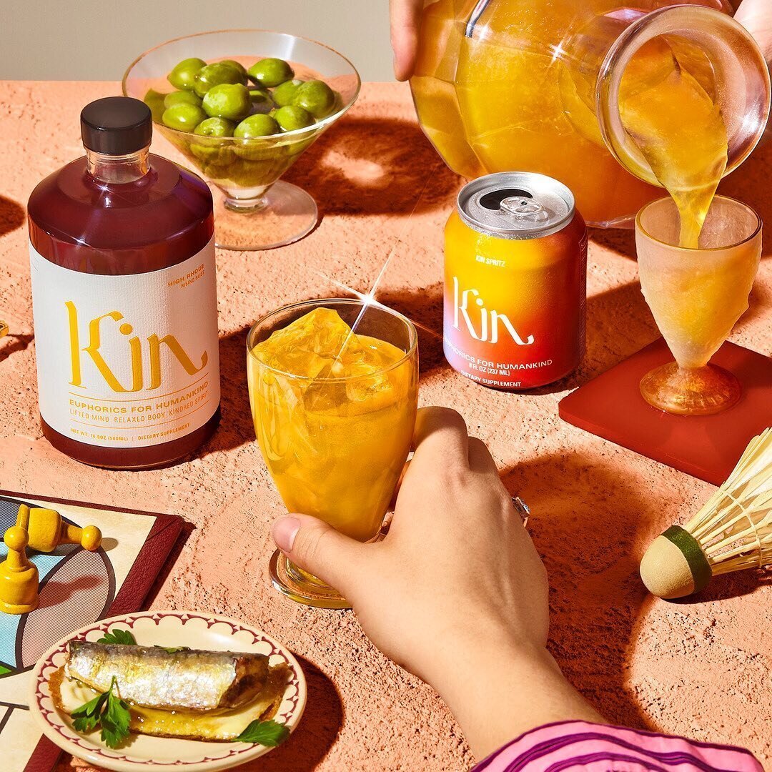 15 Best Non-Alcoholic Drinks For Sober Celebrations - The Good Trade