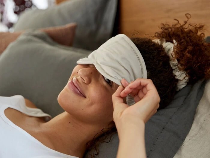 9 Silky Soft Sleep Masks Made Using Organic Materials - The Good Trade