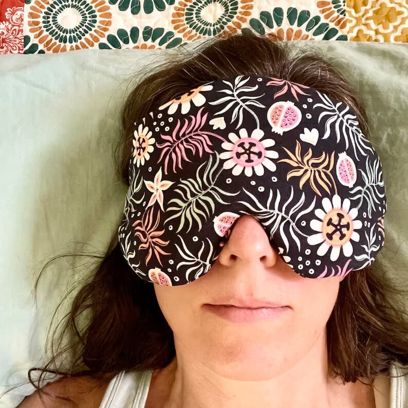 9 Silky Soft Sleep Masks Made Using Organic Materials - The Good Trade