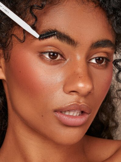 Soap Brows Are Our Favorite Sustainable Beauty Trend This Season - The ...