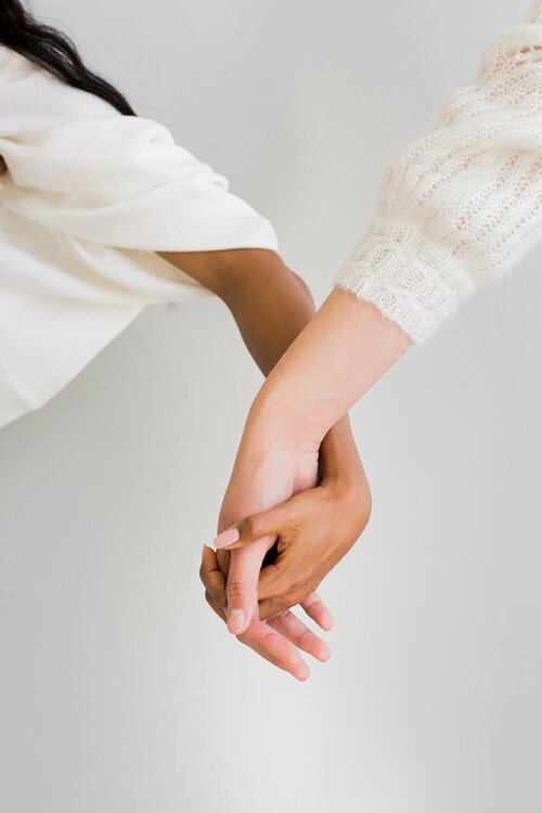 5 Soothing Practices To Help You Cope With Touch Deprivation - The Good ...