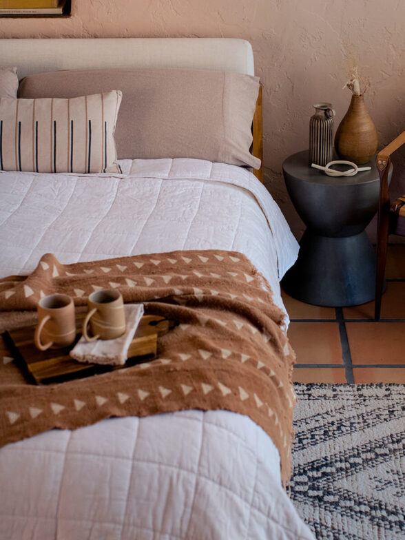 10 Best Organic Comforters & Duvet Inserts In 2023 - The Good Trade