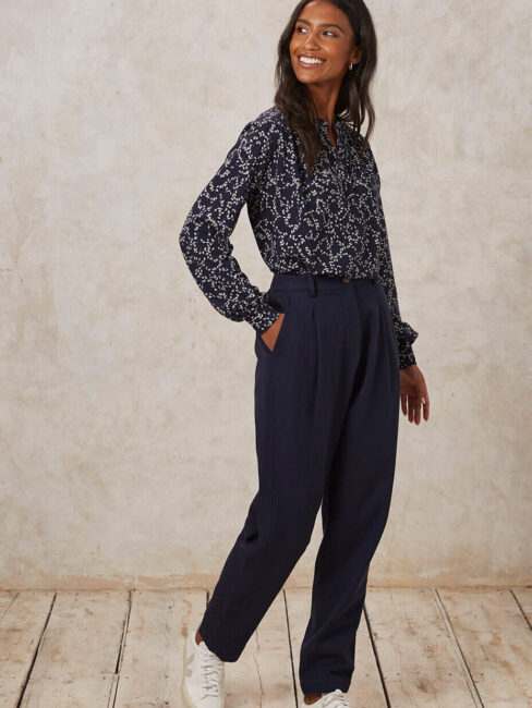 15 Sustainable Work Clothes To Wear In The Office - The Good Trade