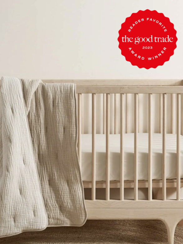 9 Organic Baby Bedding Brands For Nontoxic Crib Sheets - The Good Trade