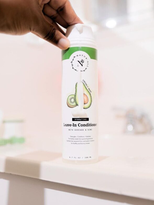 The 9 Best Curly Hair Products Made With Organic Ingredients - The Good ...