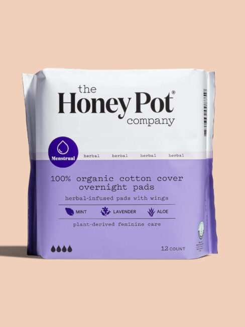 7 Best Natural, Safe, And Organic Pads For Your Flow - The Good Trade