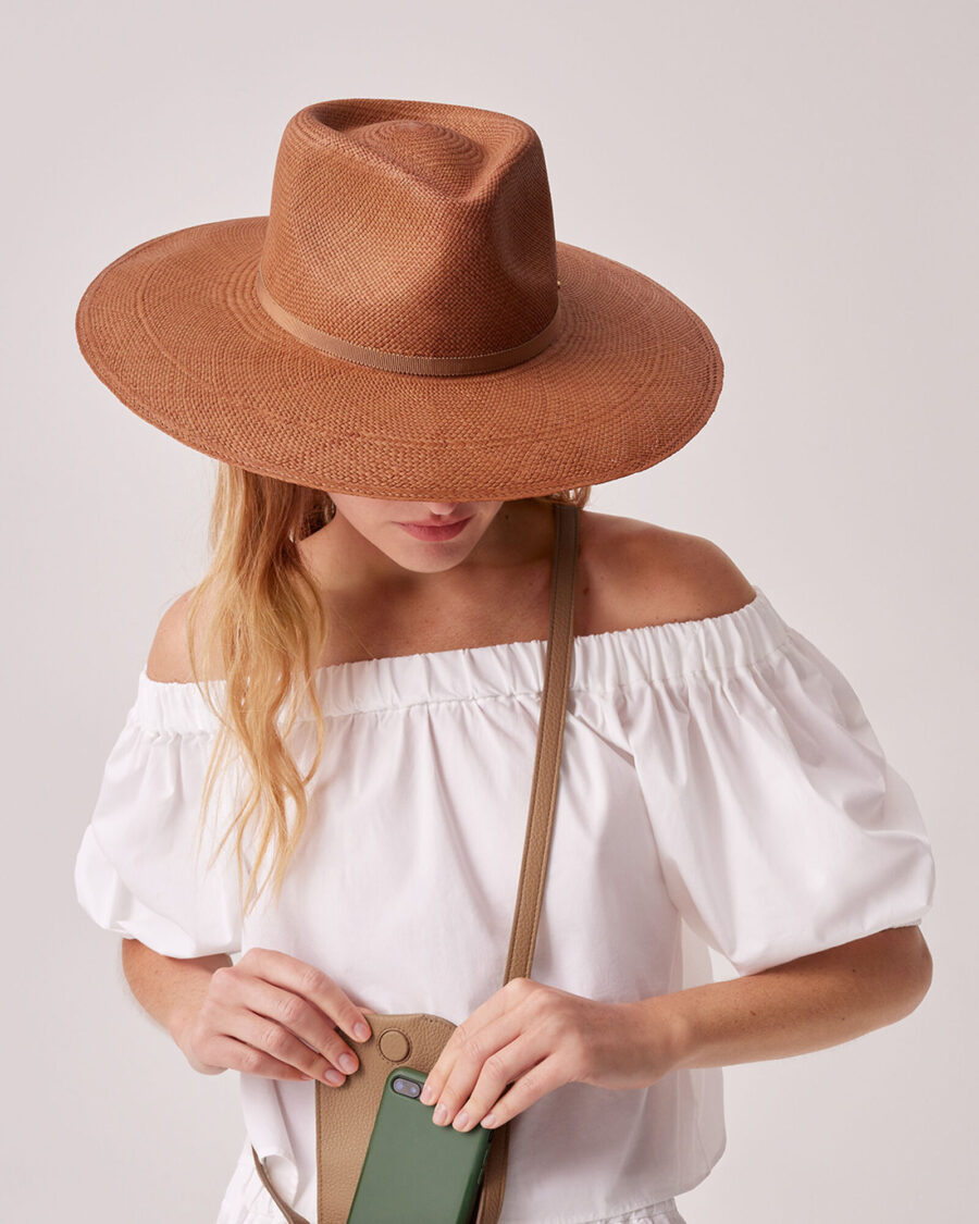 7 Sustainable Sun Hats For Your 2025 Vacation - The Good Trade