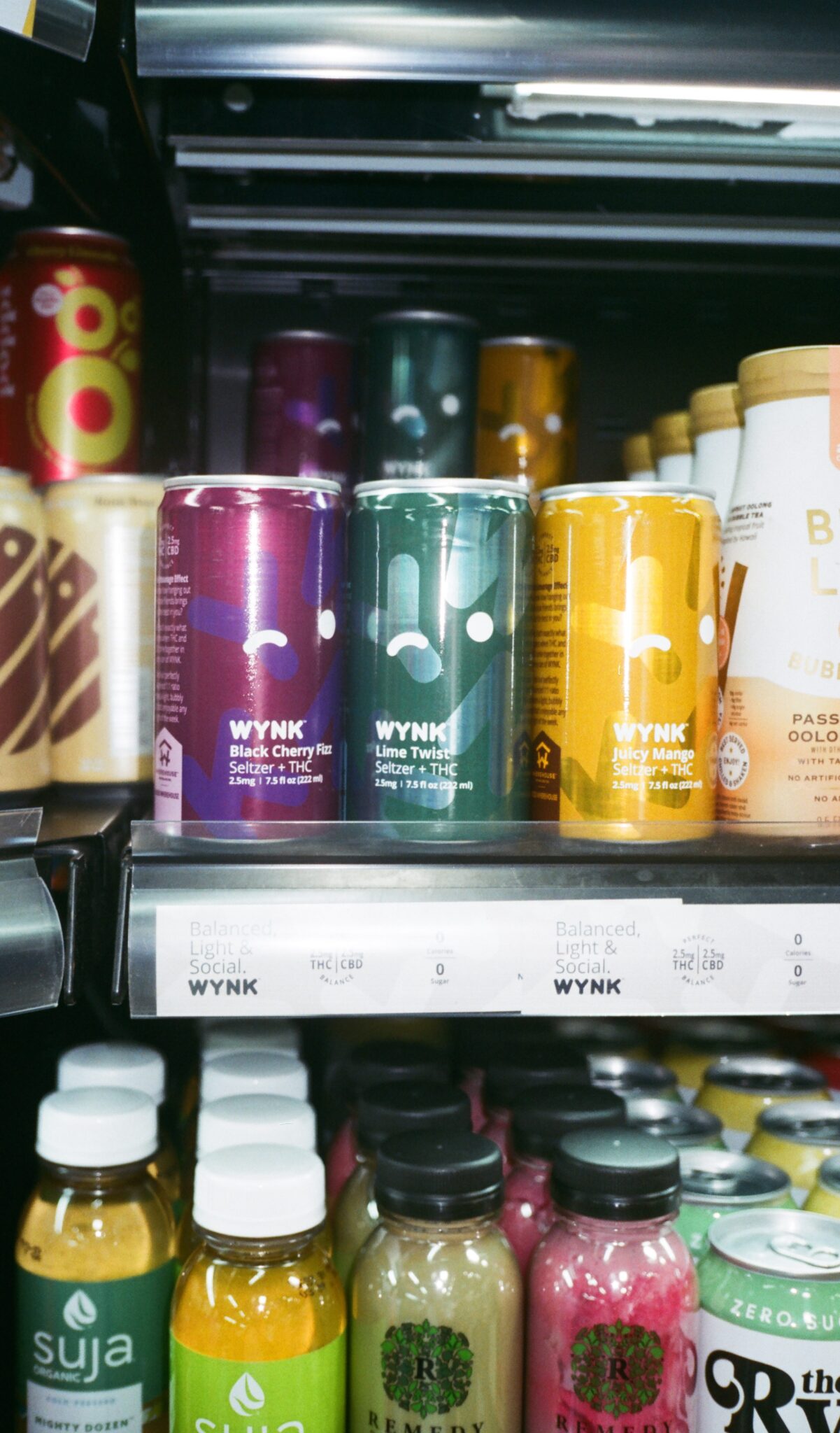 15 Best Non-Alcoholic Drinks For Sober Celebrations - The Good Trade