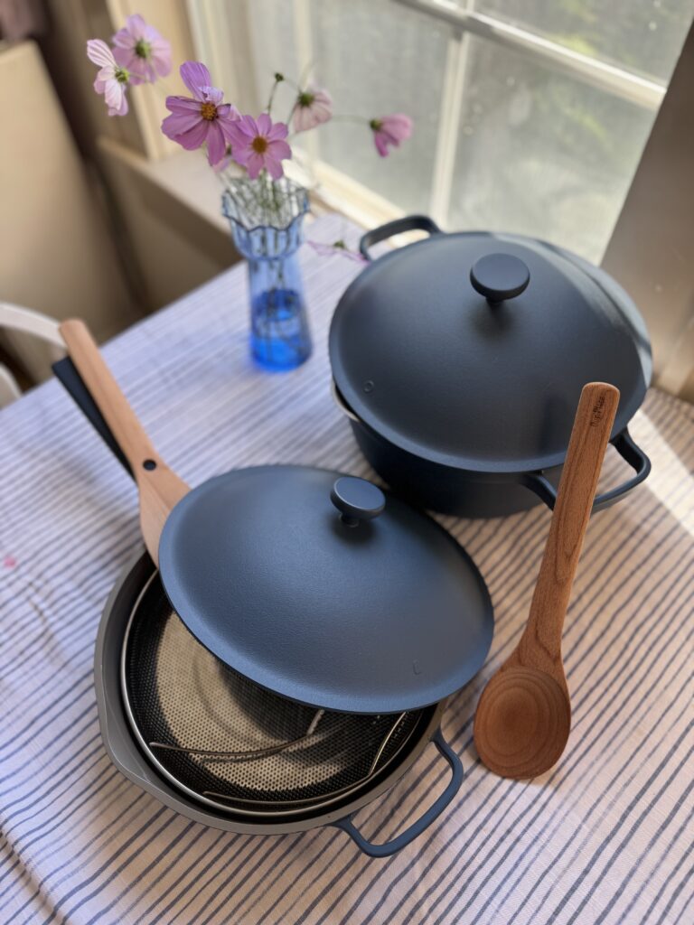 5 Best Nontoxic Cookware Brands (2024 Editor Review) - The Good Trade