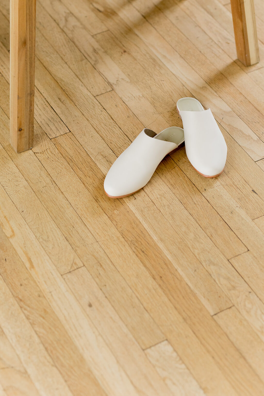 How To Break In Leather Shoes - The Good Trade