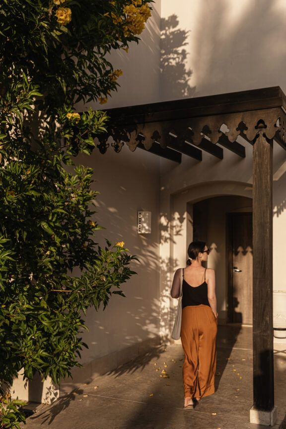 The Benefits of 'Awe Walks' For Your Mental Health - The Good Trade