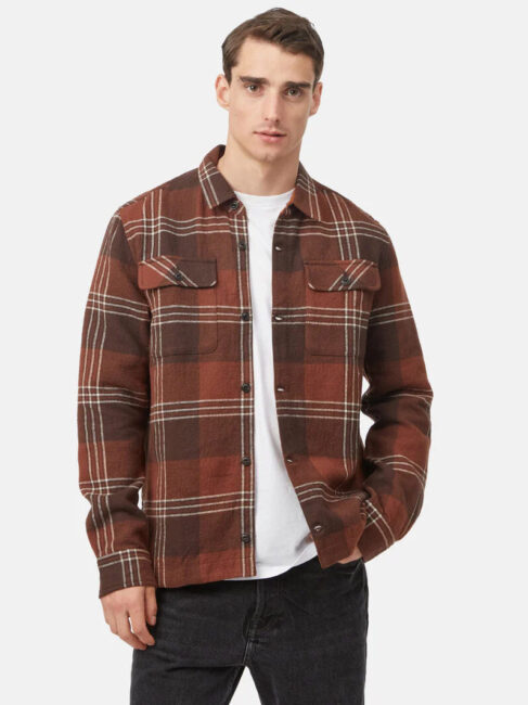 7 Sustainable Flannel Shirts For 2025 - The Good Trade