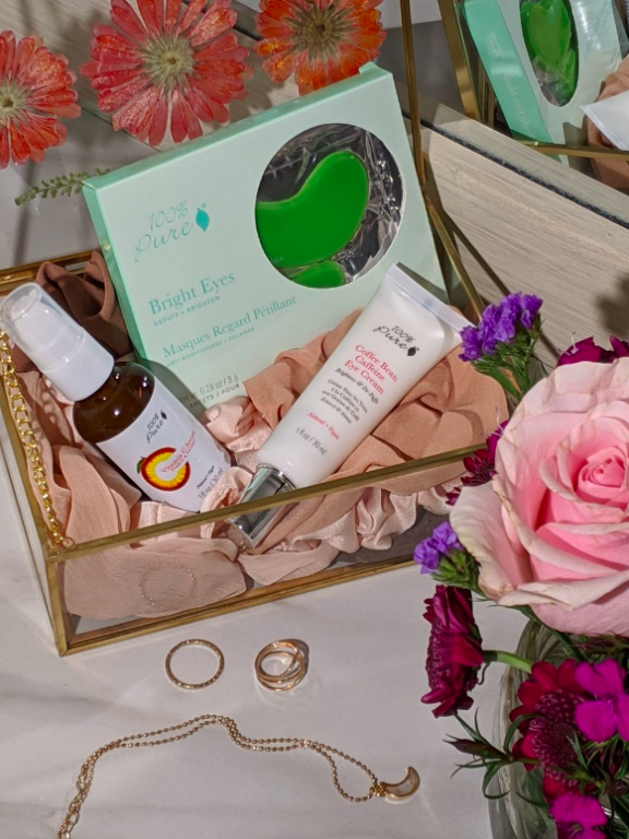 10 Best Natural Eye Creams With Organic Ingredients - The Good Trade