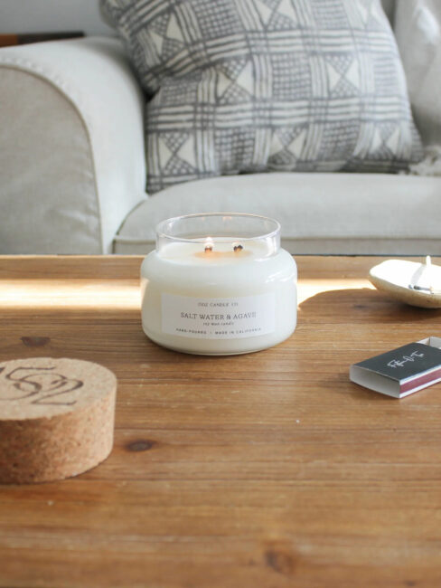 Set A Cozy Mood With These 10 Natural & Nontoxic Candles - The Good Trade