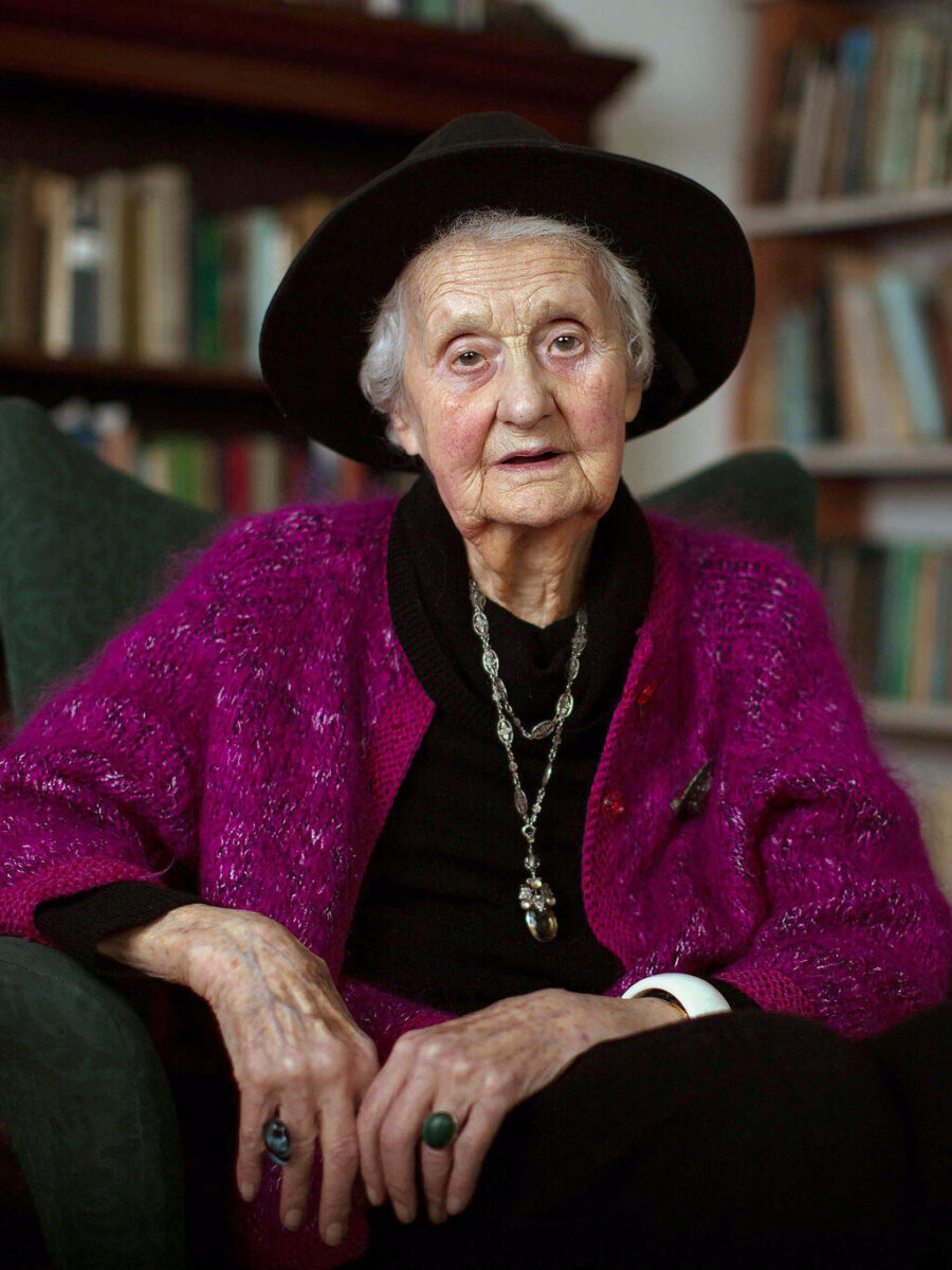 9 Women Philosophers To Inspire You In 2024 - The Good Trade