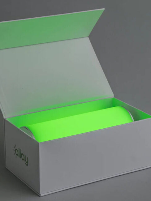 5 Best Light Therapy Lamps For A Better Mood In 2024 - The Good Trade