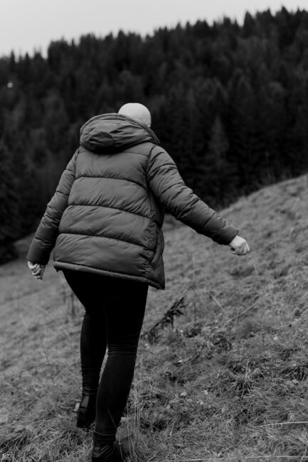 A Guide To Getting Dressed When You're Depressed - The Good Trade