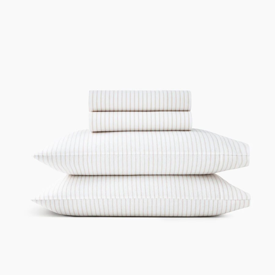 The 7 Best Organic Flannel Sheets For 2025 - The Good Trade