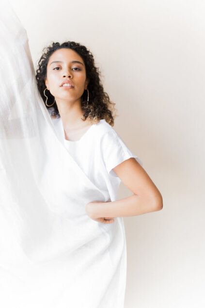 Are Women Who Choose To Live Alone Happier? - The Good Trade