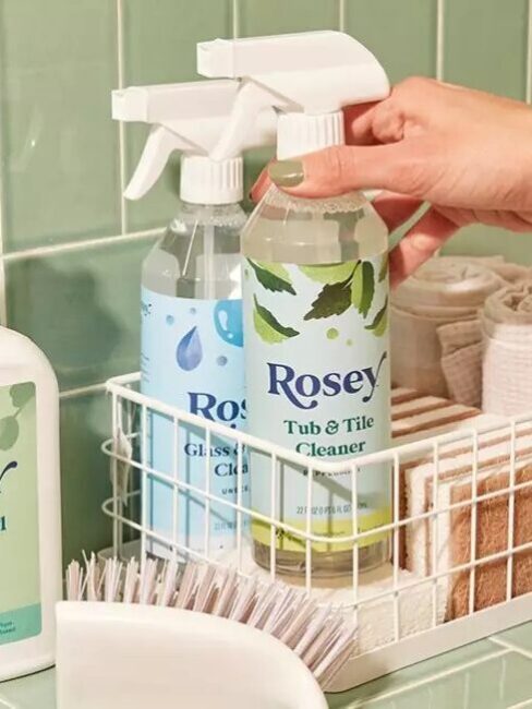 9 Best Cleaning Subscription Boxes From Nontoxic Brands - The Good Trade