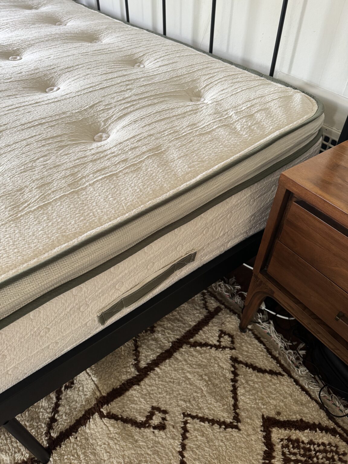 11 Mattresses Without Fiberglass (2025 Review) - The Good Trade