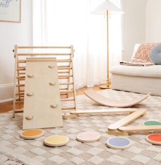 The 9 Best Pikler Triangle Sets For Babies And Toddlers - The Good Trade