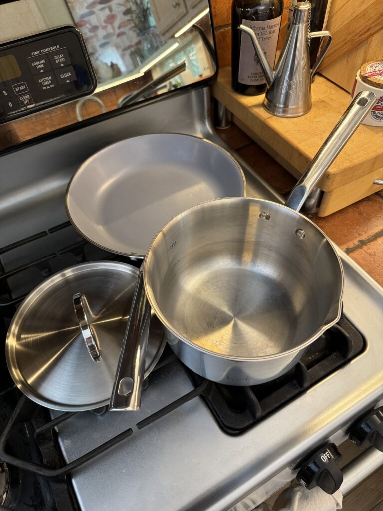 9 Best Nontoxic Cookware Brands (2024 Editor Review) - The Good Trade