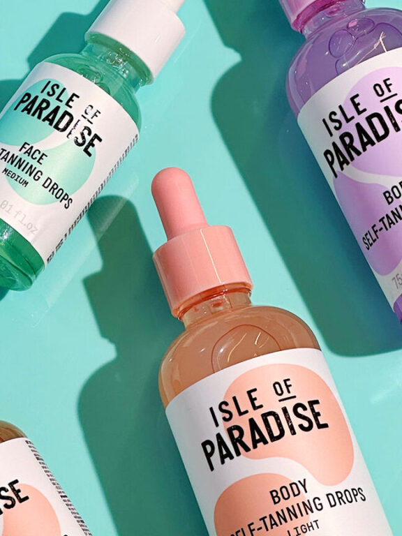 7 Tanning Drop Options For A Clean Glow - The Good Trade