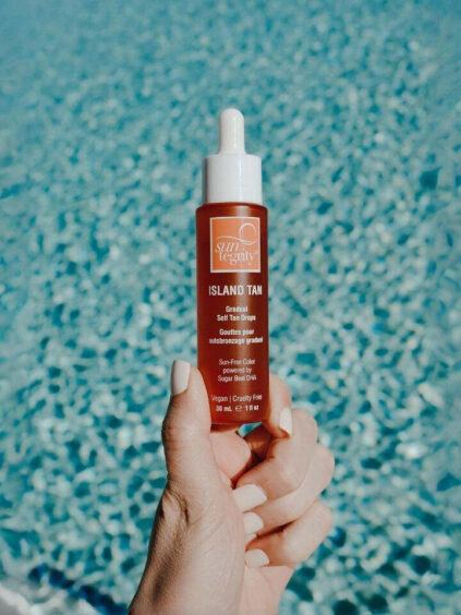 7 Tanning Drop Options For A Clean Glow - The Good Trade