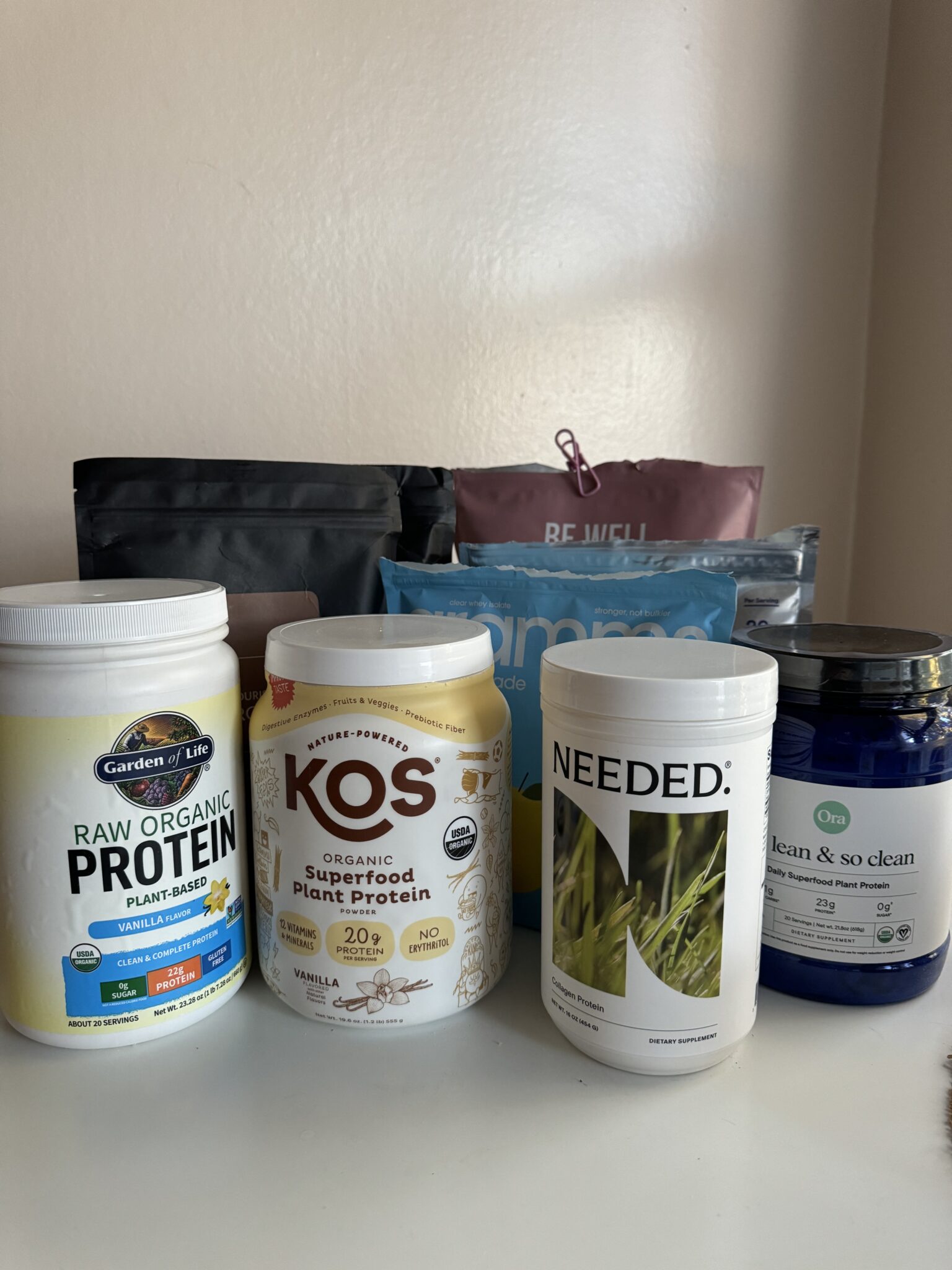 13 Best Clean Protein Powders For Women (Editor Review) - The Good Trade