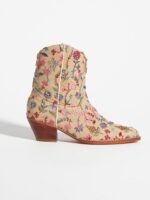 7 Sustainable Cowgirl Boots For Fall 2026 - The Good Trade