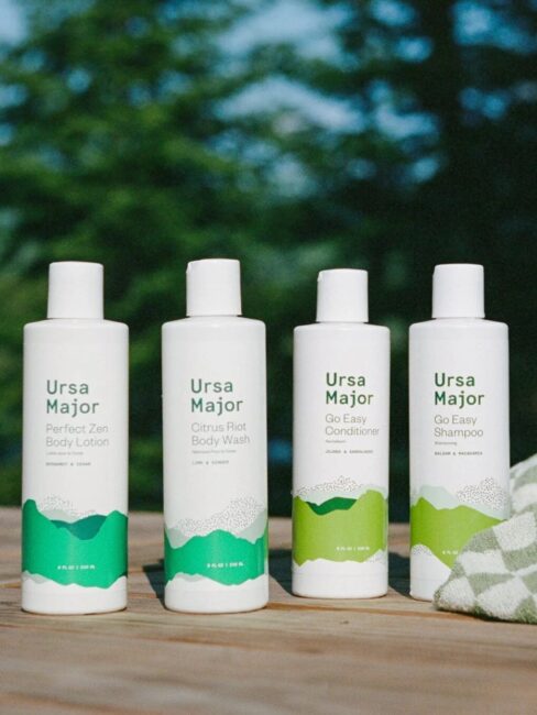 9 Sulfate-Free Shampoos Without Endocrine Disruptors - The Good Trade
