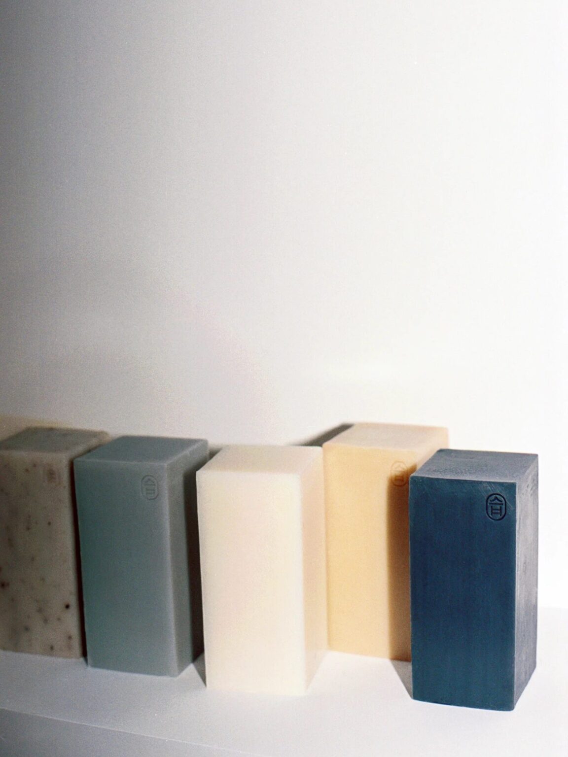 10 Natural Soap Bars For A Waste-Free Wash - The Good Trade