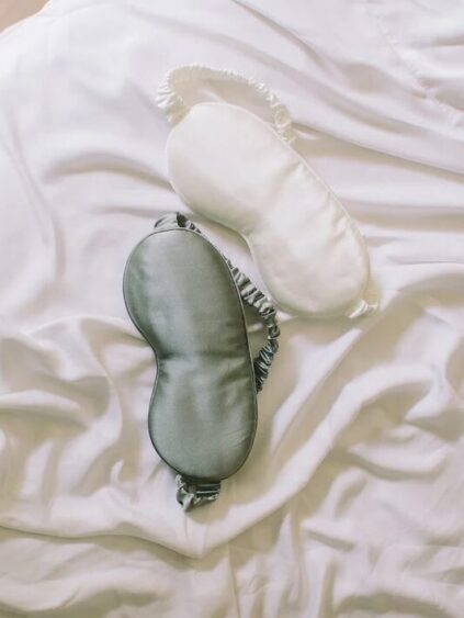 9 Best Sleep Masks With Safe & Organic Materials (2025) - The Good Trade