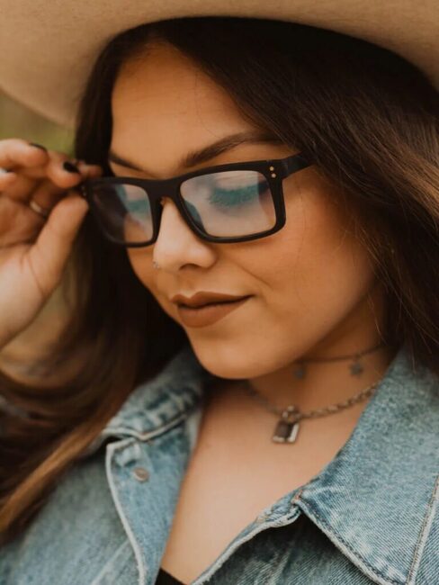 9 Best Blue Light Glasses From Sustainable Brands (2025) - The Good Trade