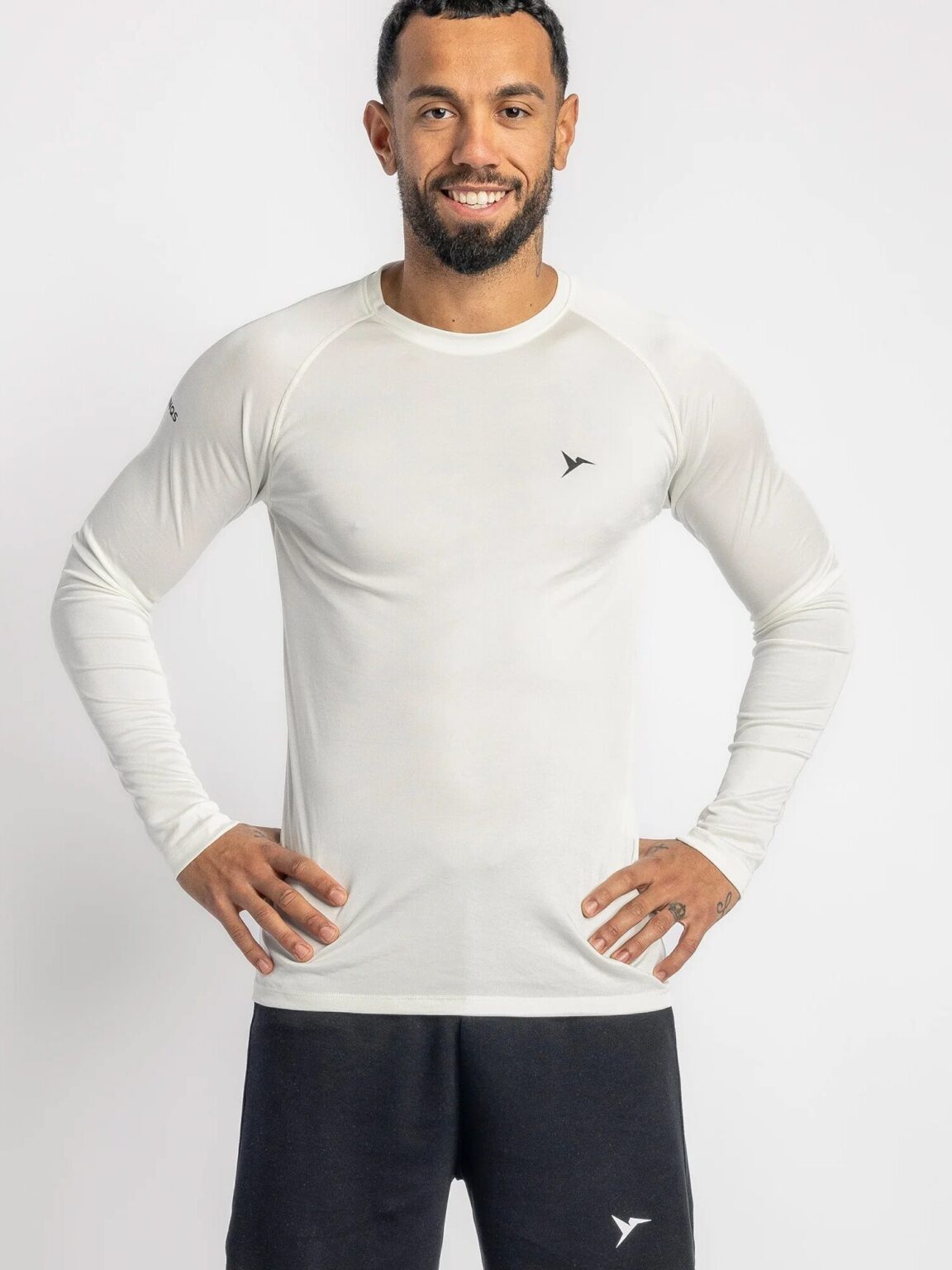 9 Organic And Nontoxic Men's Activewear Brands For 2025 - The Good Trade