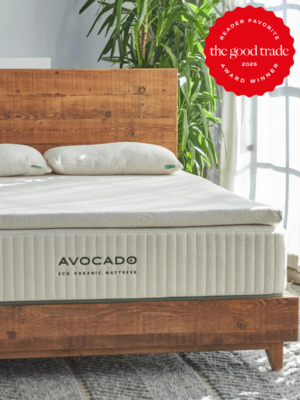 9 Organic Mattress Toppers For Non-Toxic Sleep (Review) - The Good Trade