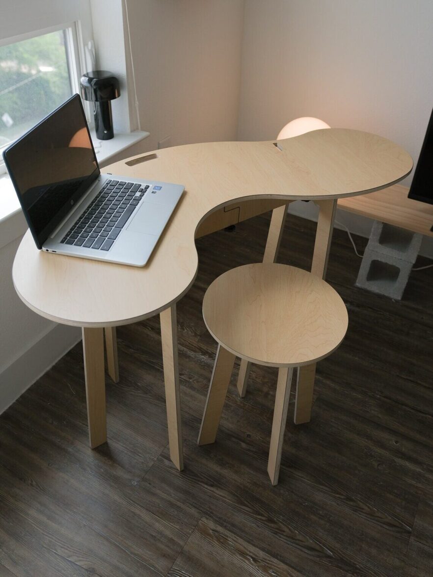 9 Best Sustainable Wood Desks For 2026 - The Good Trade