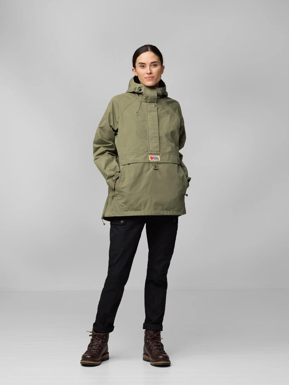 8 Best PFAS Free Rain Coats And Waterproof Jackets (2026) - The Good Trade