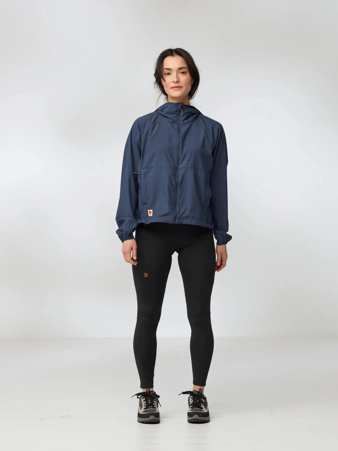 8 Best PFAS Free Rain Coats And Waterproof Jackets (2026) - The Good Trade