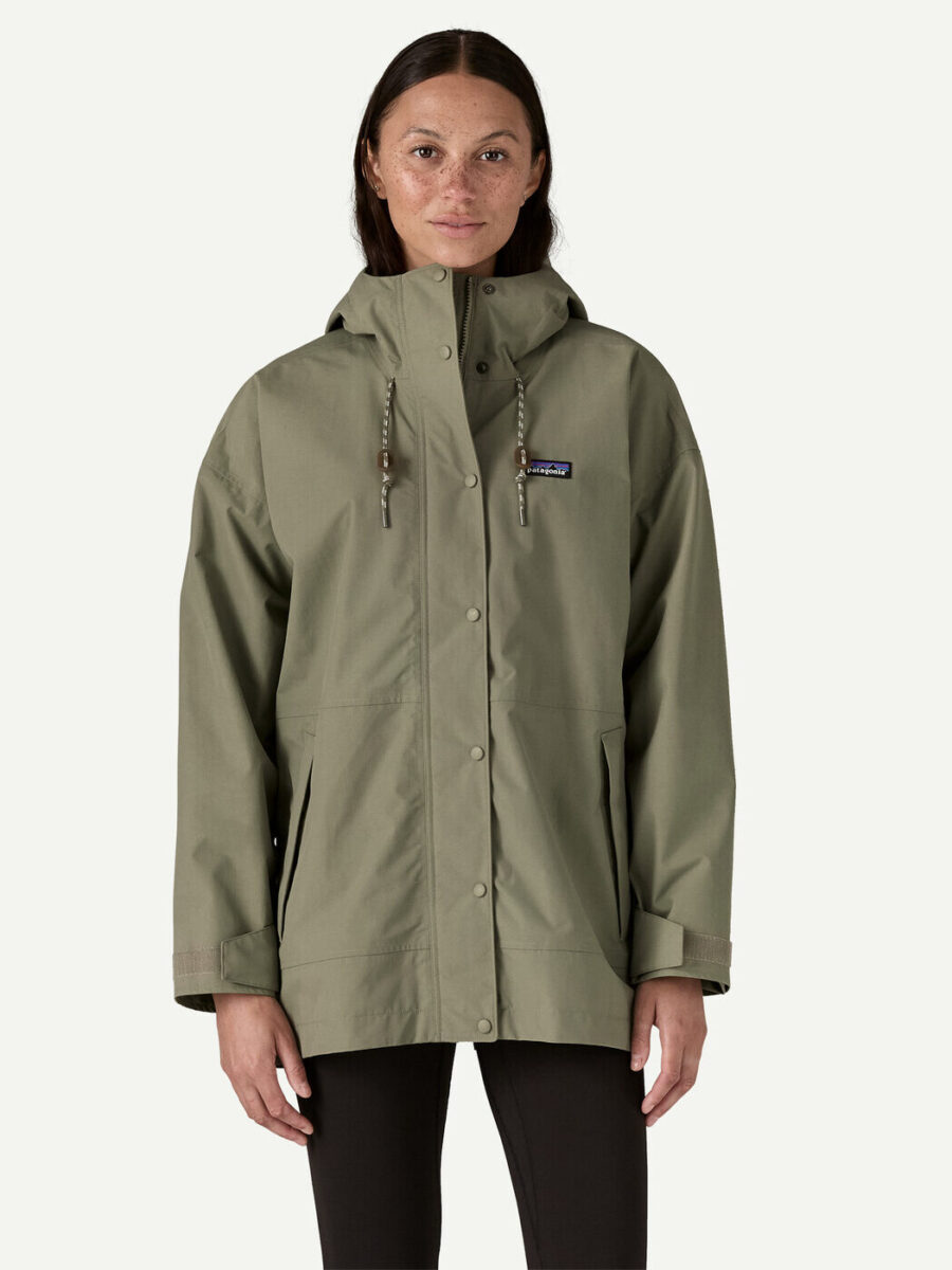 8 Best PFAS Free Rain Coats And Waterproof Jackets (2026) - The Good Trade