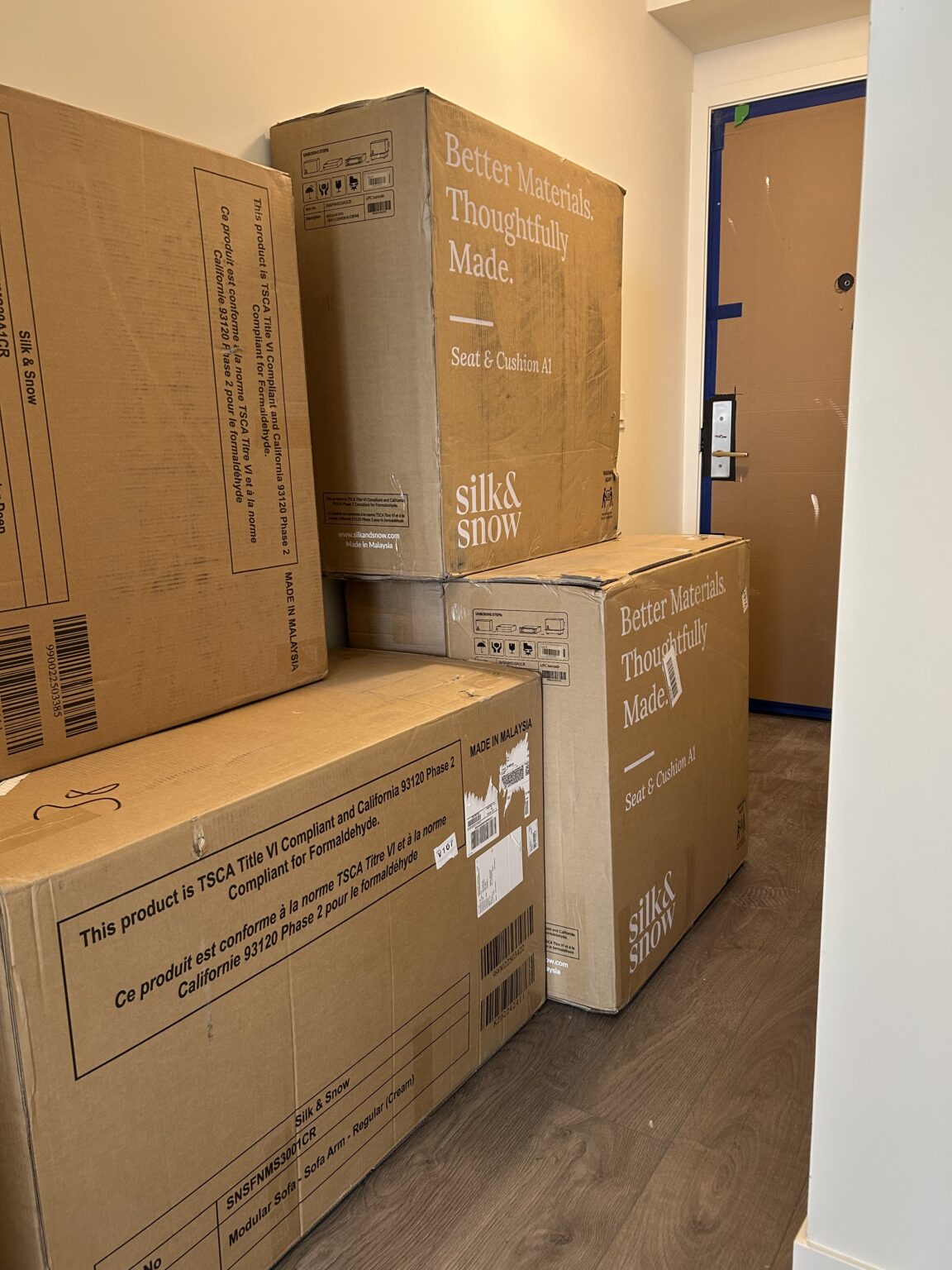 We Review Silk & Snow’s PFAS-Free Stain-Resistant Couch - The Good Trade
