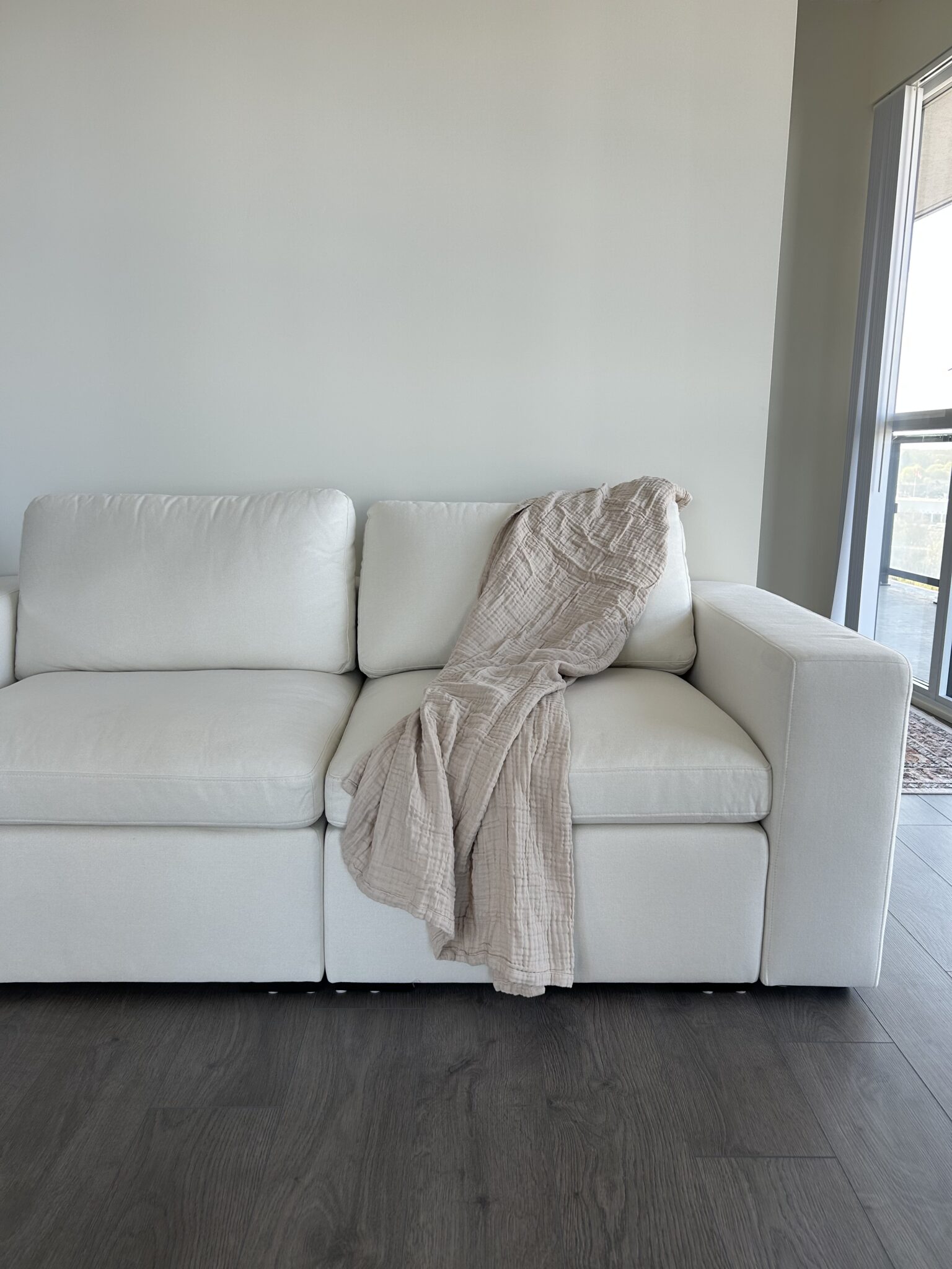 10 Non-Toxic Couches With Sustainable Materials (2025) - The Good Trade